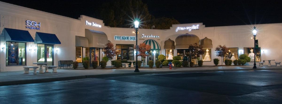 La Promenade Distinctive Shoppes