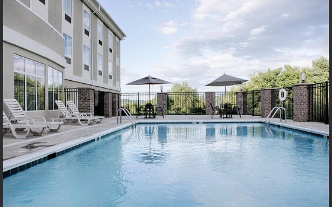 Holiday Inn - Lebanon