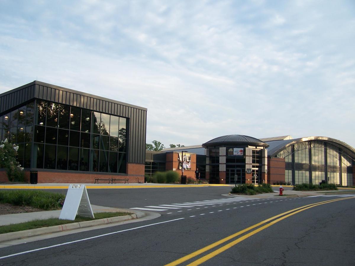 George Mason University - Aquatics & Fitness Center