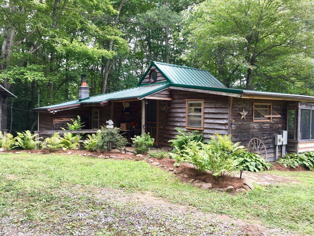 The Cabin at Little Creek