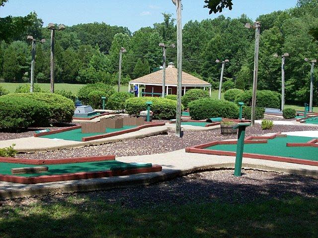 Wilderness Presidential Mini-Golf