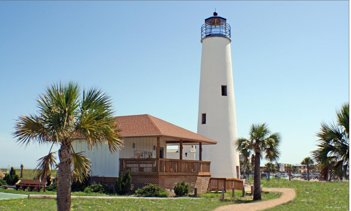 Cape Saint George Lighthouse in St. George Island | VISIT FLORIDA