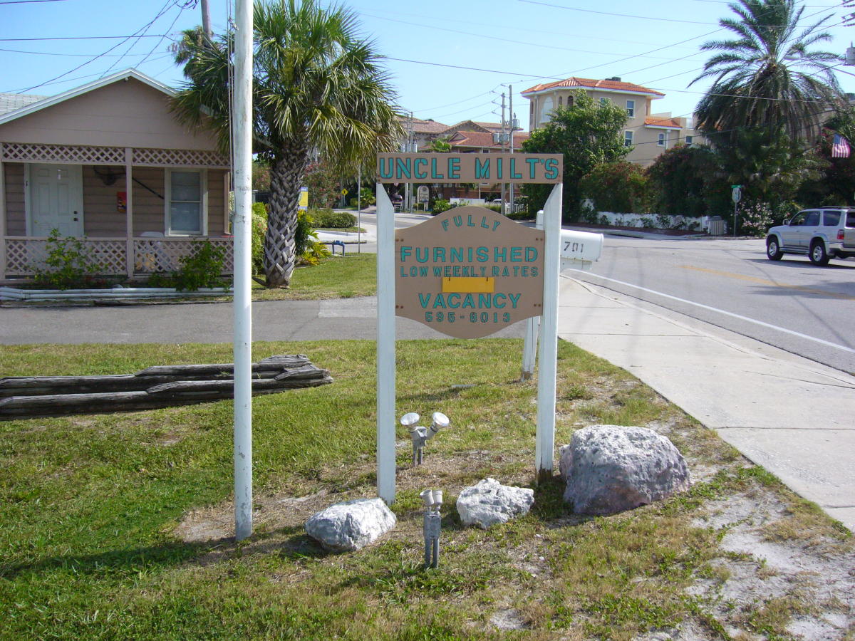Sunshine Cozy Cottages in Indian Rocks Beach | VISIT FLORIDA