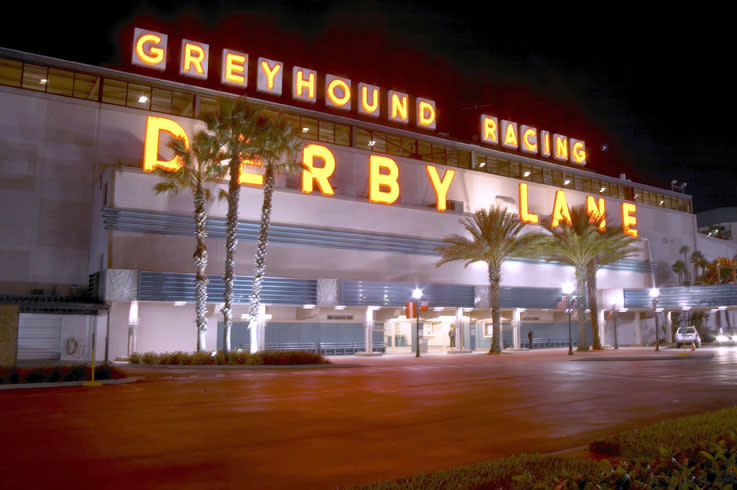 The Derby Club Restaurant in St. Petersburg | VISIT FLORIDA