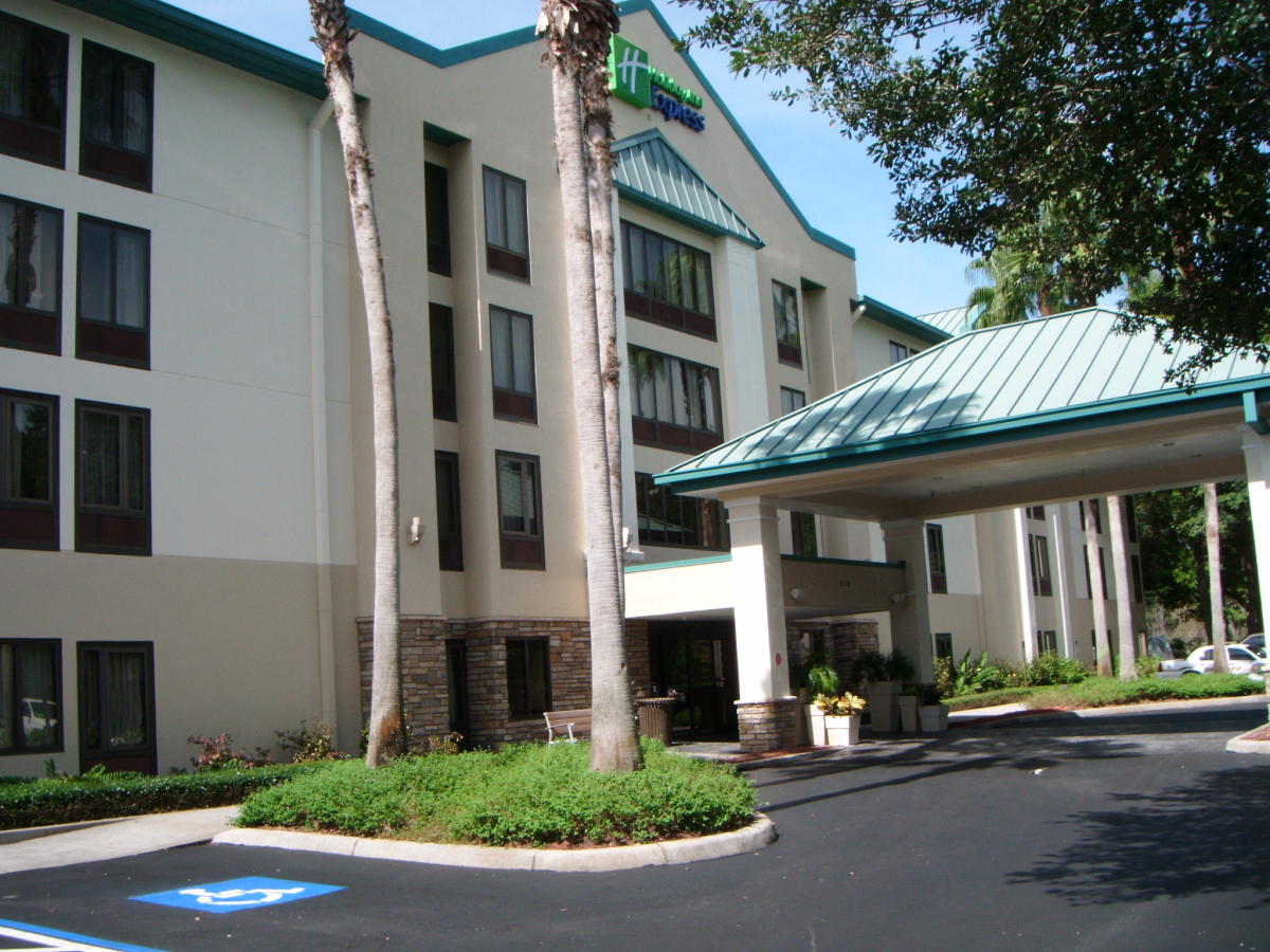 Holiday Inn Express - Tampa/Brandon in Brandon | VISIT FLORIDA