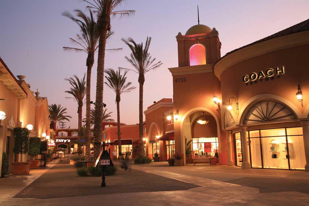 Las Americas Premium Outlets