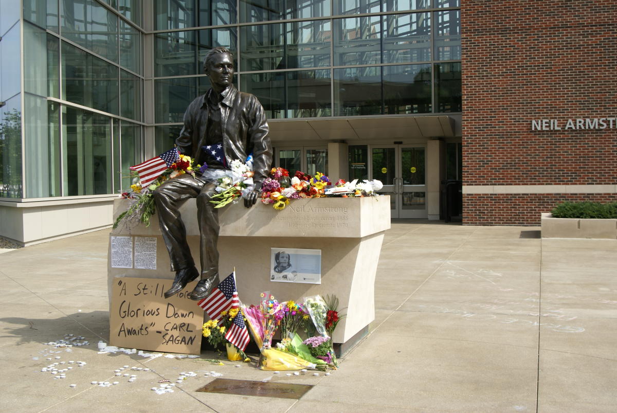 Neil Armstrong Burial Location