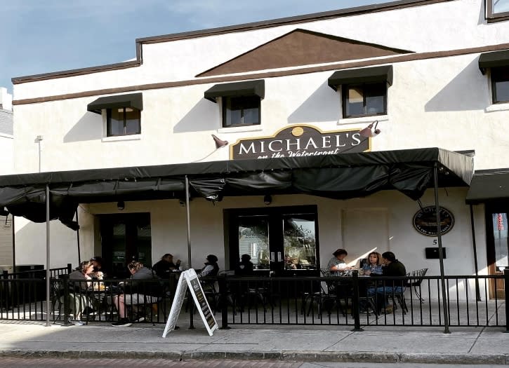 Michael's on the Waterfront | Wilmington, NC 28401