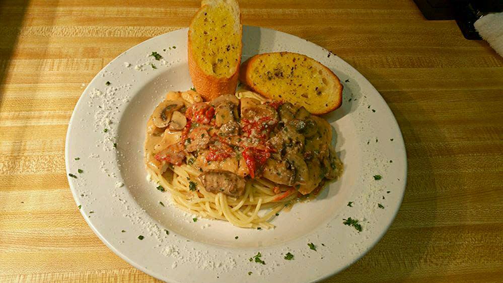 Mario's Pizza & Italian Restaurant