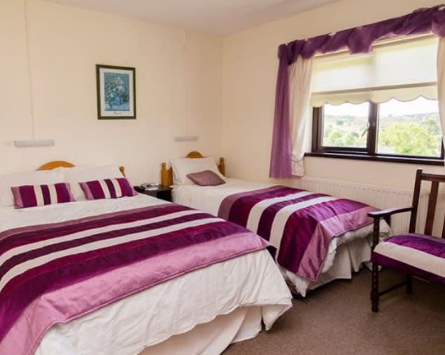 Valley View Farmhouse - Discover Kerry