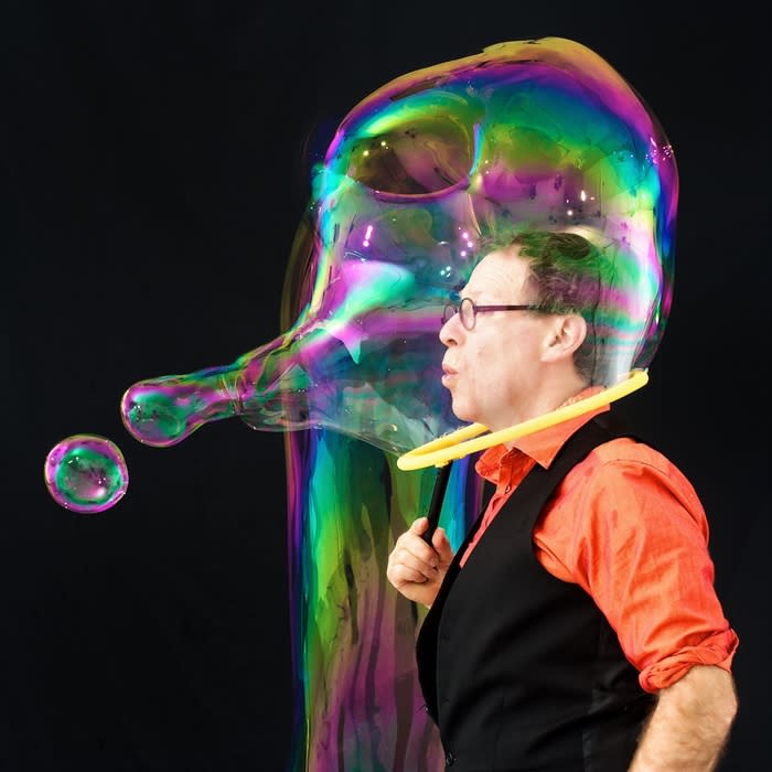 The Amazing Bubble Man - Visit Birmingham