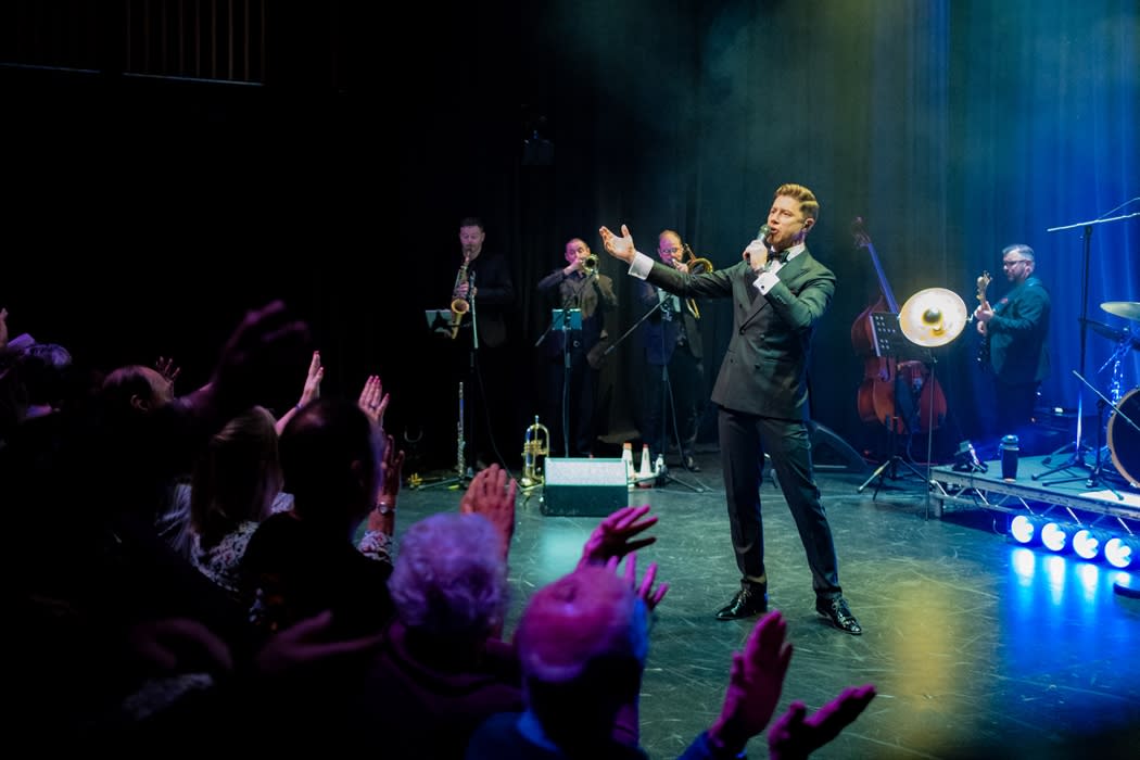 Andrew Bourn’s ‘A Swingin’ Christmas!’ - Visit Birmingham