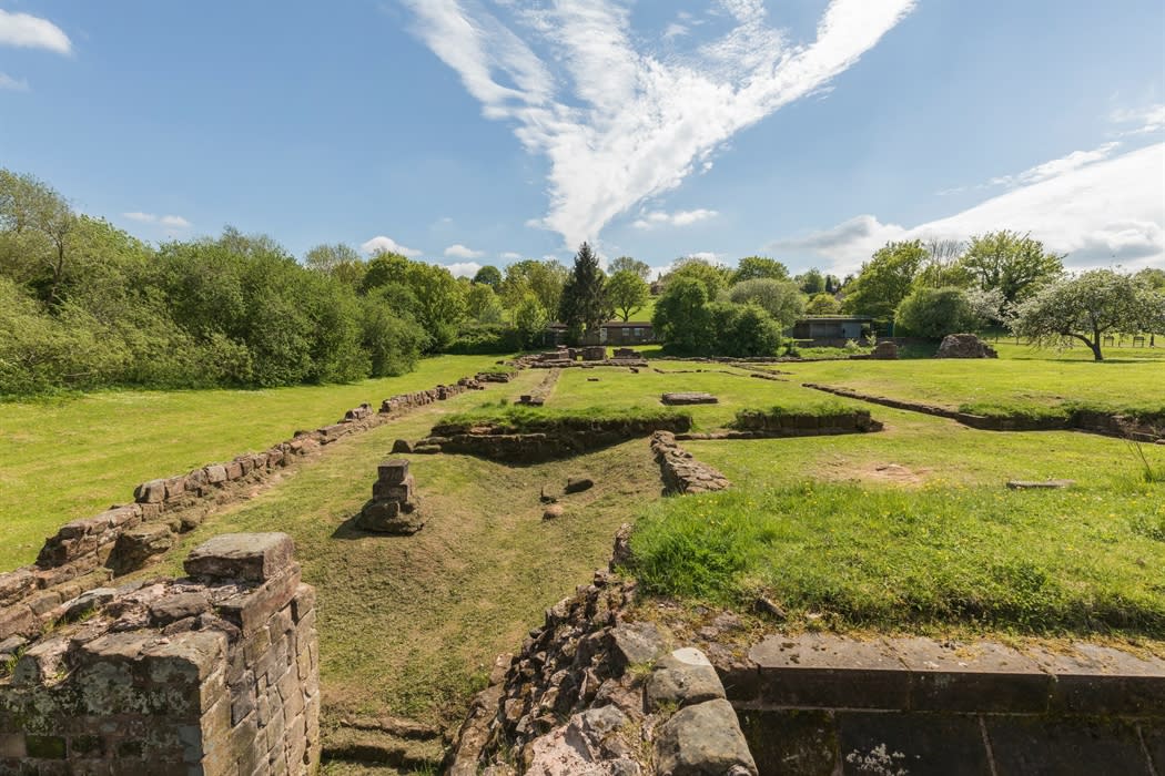 Guided Tour of Weoley Castle - Visit Birmingham