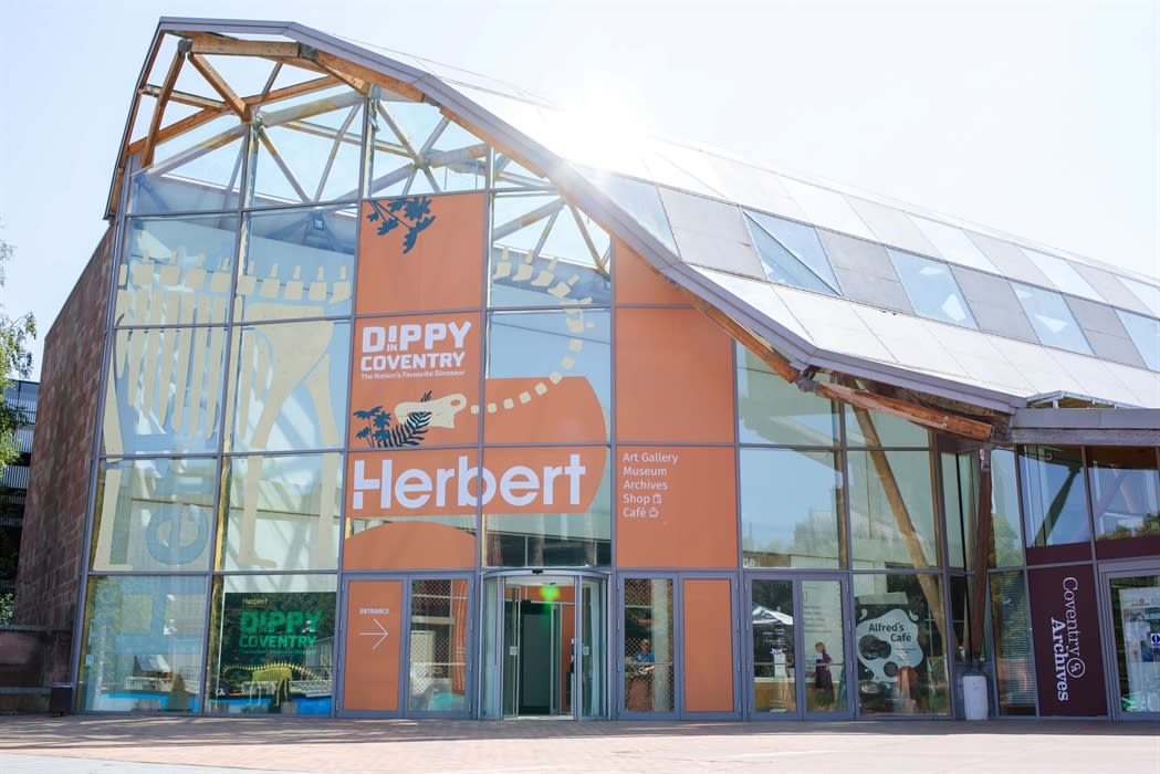Dippy Yoga - Visit Birmingham