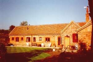 The Coach House (Hunningham) - Visit Birmingham