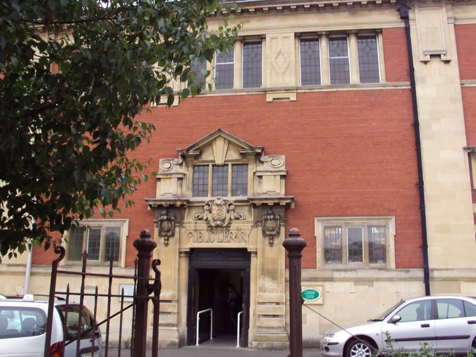 Wednesbury Library - Wednesbury - Visit Birmingham