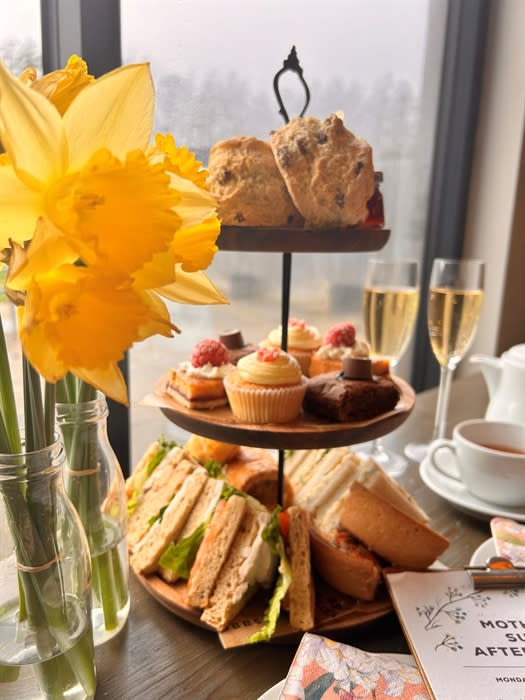 Mother's Day Afternoon Tea - Shakespeare's England