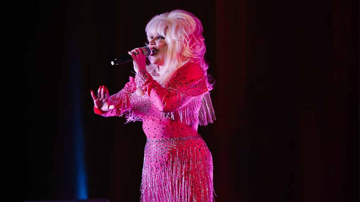 A Very Dolly Christmas - Dolly Parton Tribute Show With Danielle Graham
