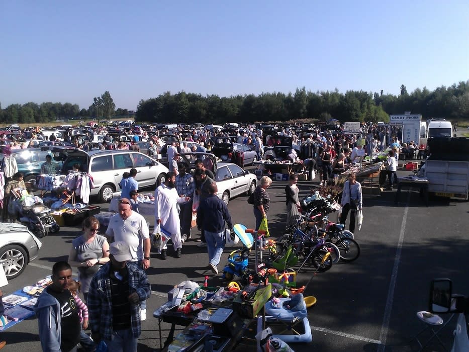 Bowlee Car Boot Sale and Market