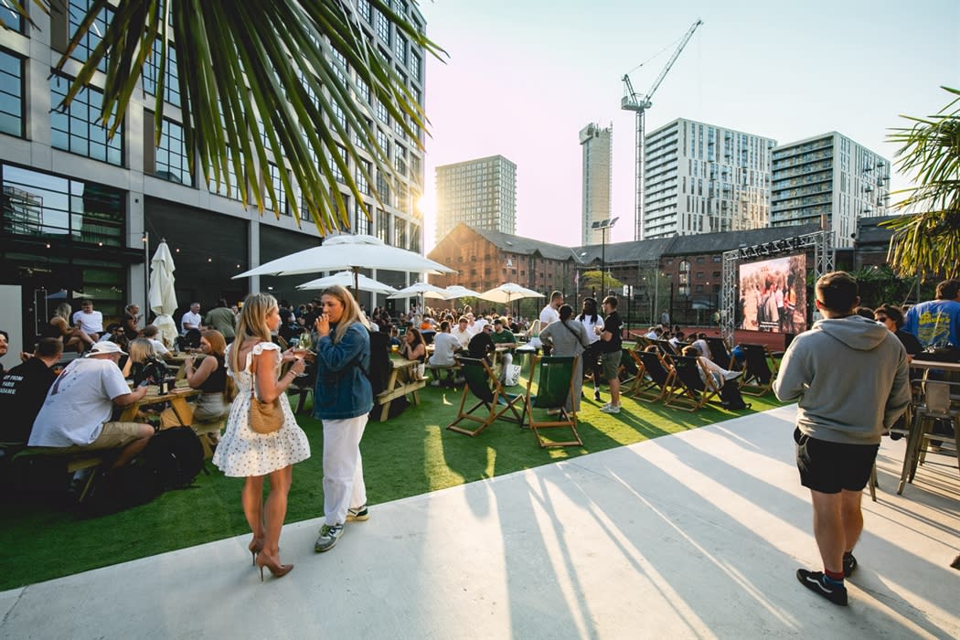 Hoops - Saturdays at Courts Club