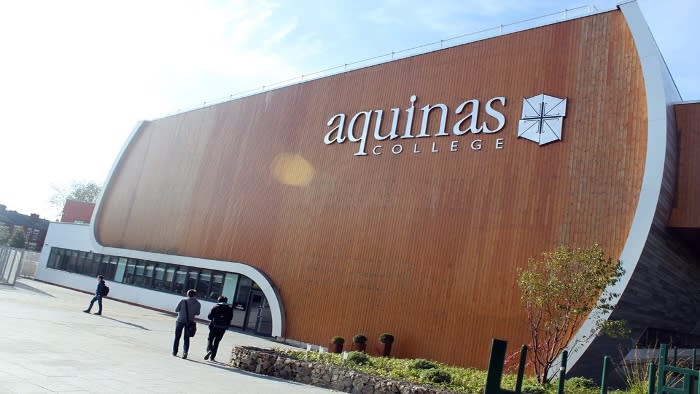 Aquinas College