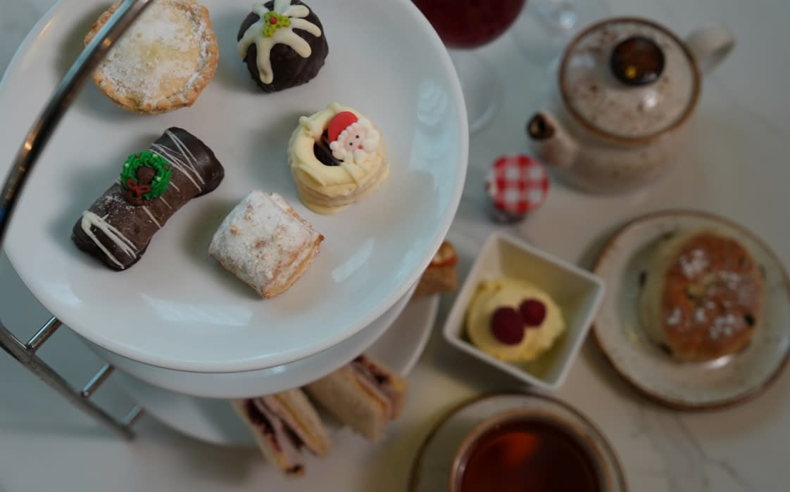 Festive Afternoon Tea at Manchester Marriott Hotel Piccadilly