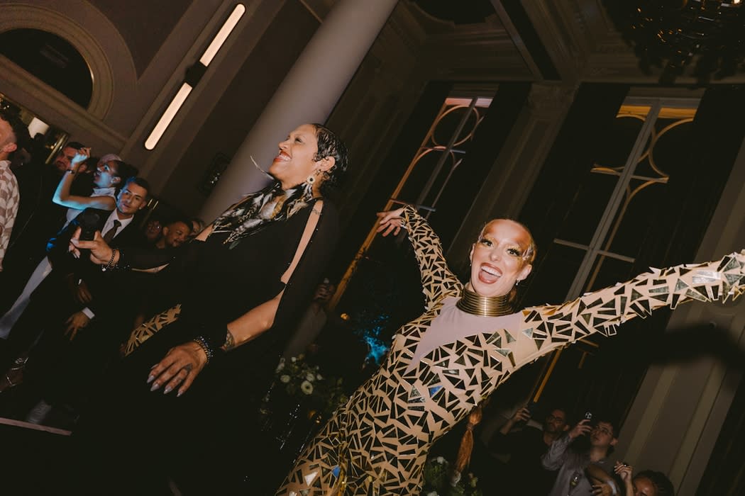 New Year's Eve with Julie McKnight & Raven Mandella