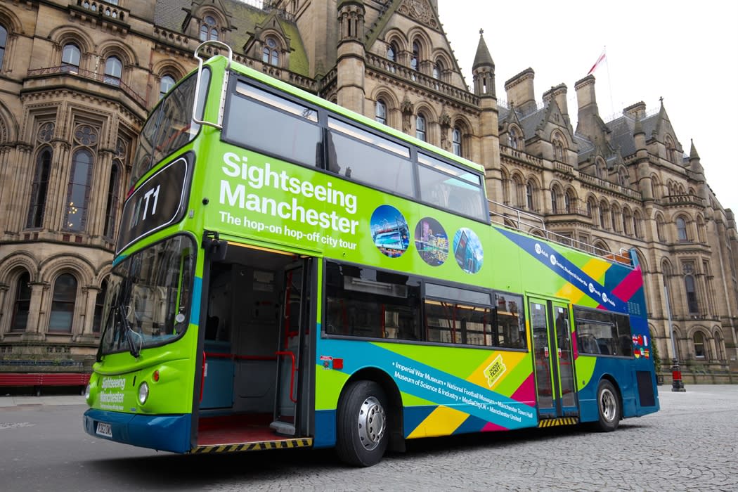 Sightseeing Manchester - Open-Top Bus Tour