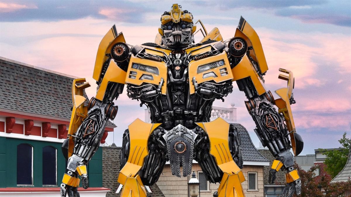 Transformers Meet & Greet at Cockfields Farm