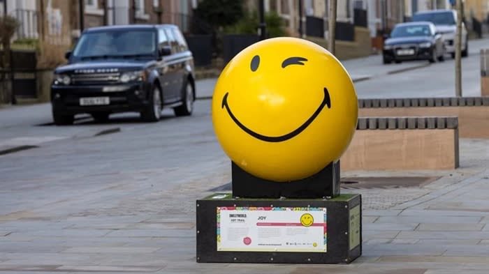 SmileyWorld® Art Trail