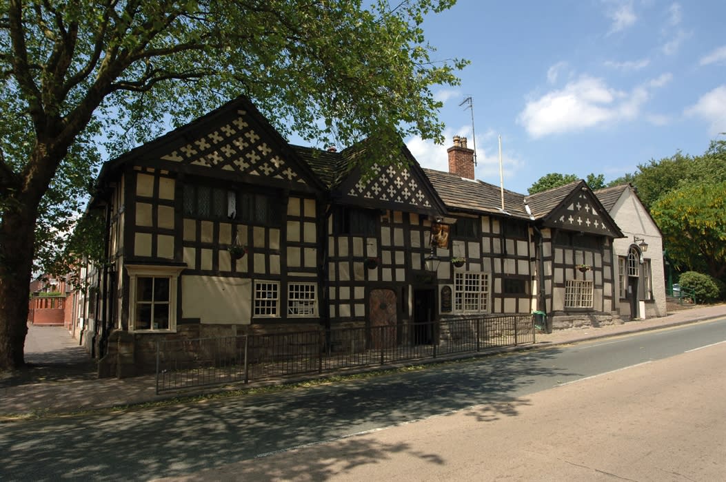 Olde Boar's Head Inn