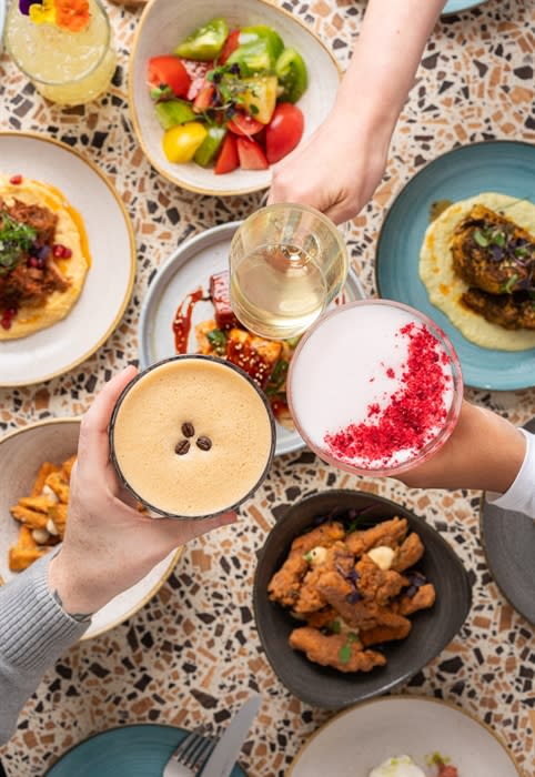 Lock 84 Restaurant & Bar