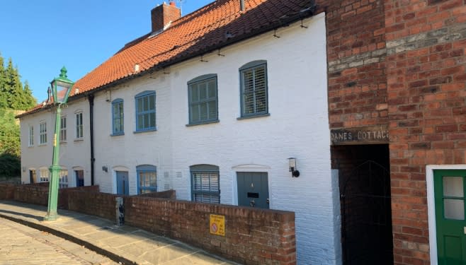 4 Danes Cottages