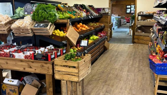 Manor Farm Shops Leasingham