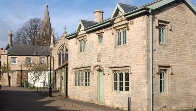 Navigation House