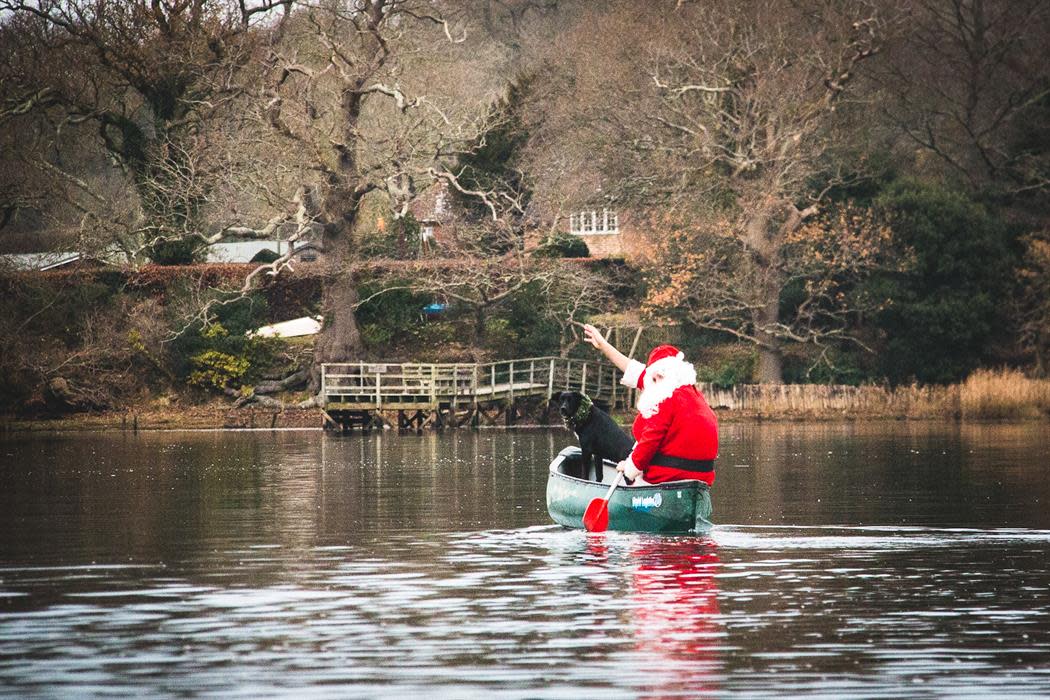 Christmas Canoe Paddle - Visit the New Forest