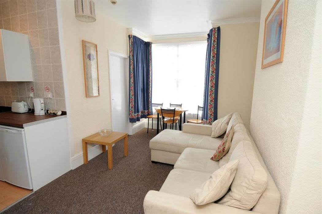 Helena Holiday Flats