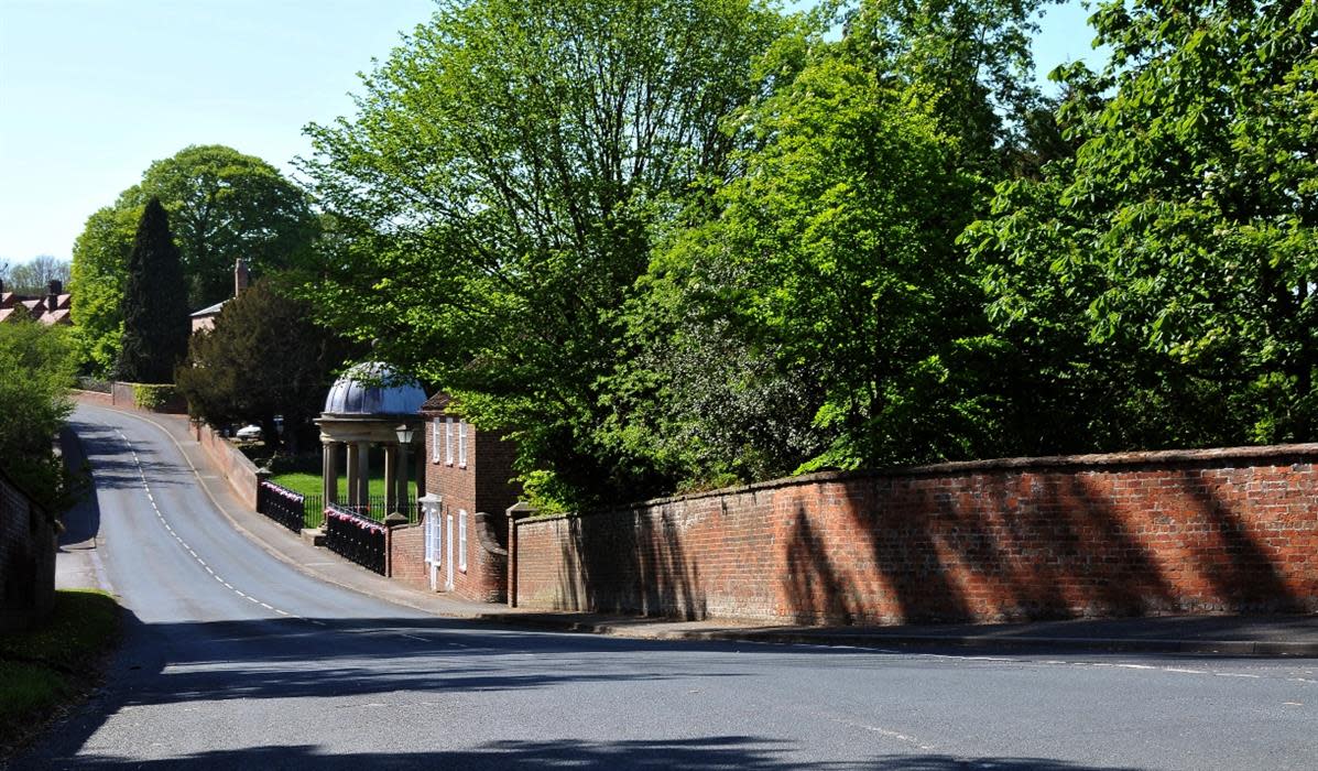 The Road Through Sledmere - Hockney Location