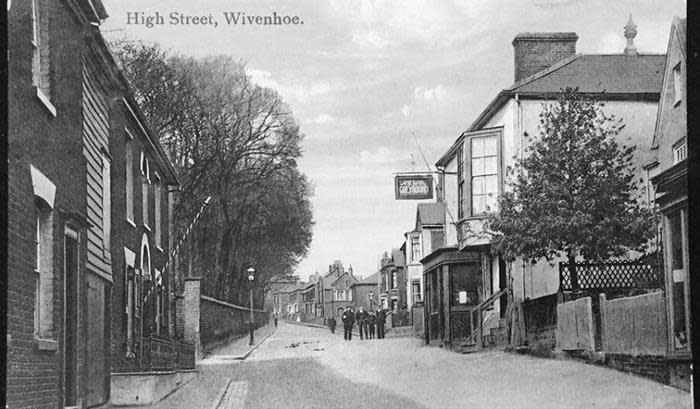 Wivenhoe High Street Trail