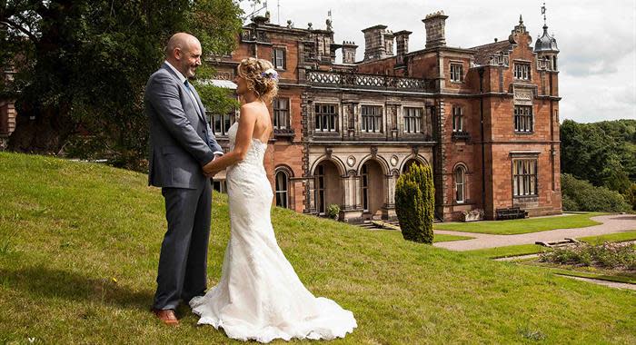Weddings at Keele Hall