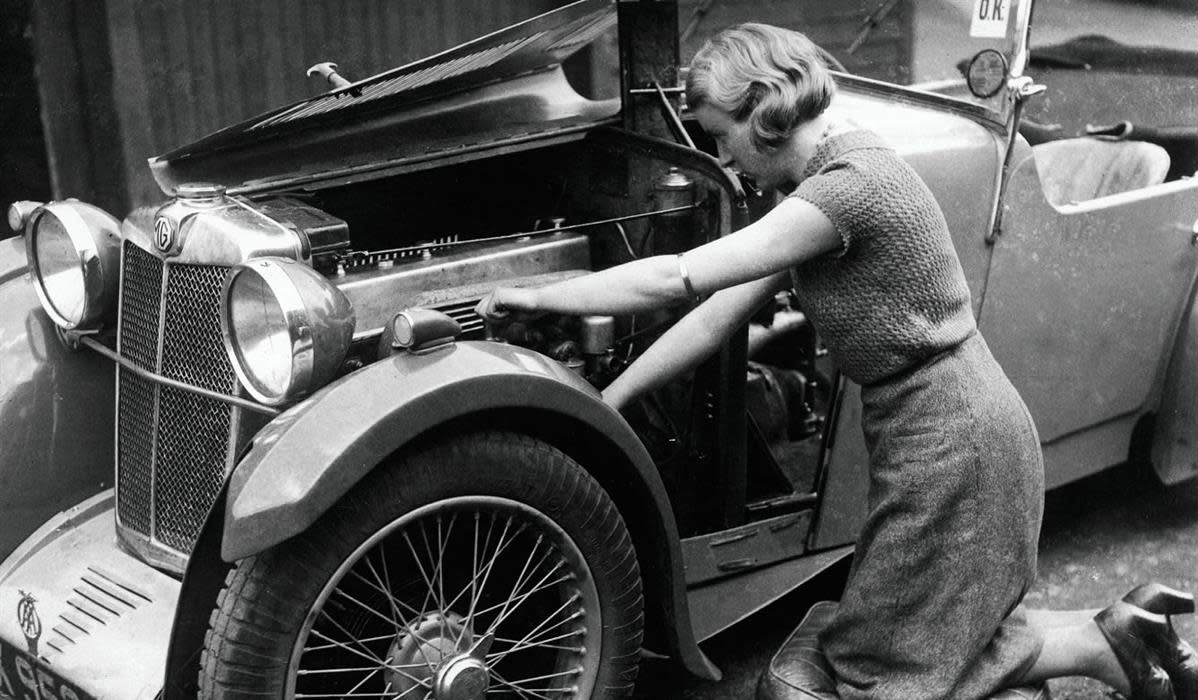 TRANSPORT TORQUES: 100 YEARS OF MG WITH JON PRESSNELL - Visit the New ...