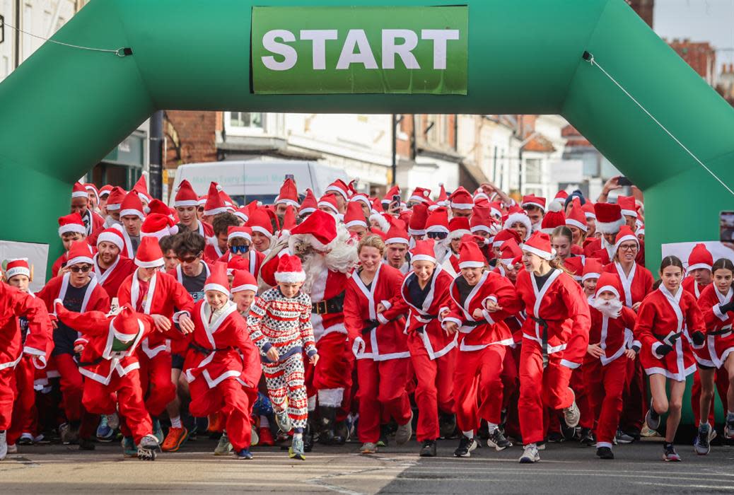 Oakhaven Santa Dash - Visit the New Forest