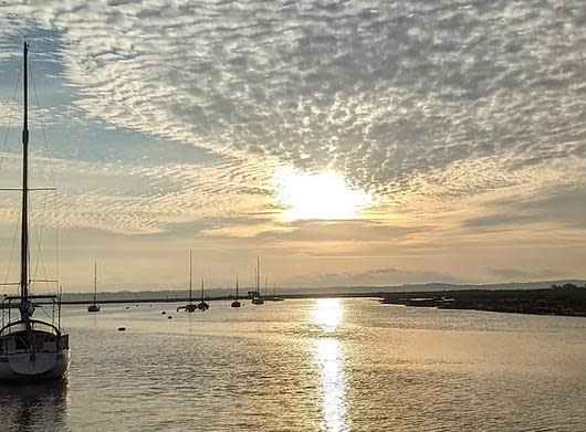 Sunset River Cruise Beaulieu River - Visit the New Forest