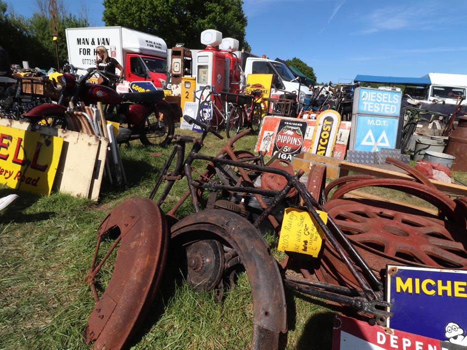 Spring Autojumble - Visit the New Forest
