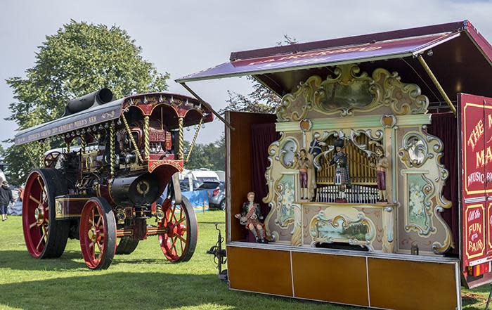 Yorkshire Traction Engine Rally - Scampston Hall & Gardens - 30th-31st ...