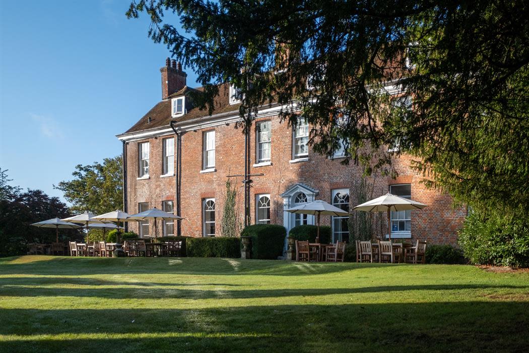 New Park Manor Hotel and Spa - Visit the New Forest