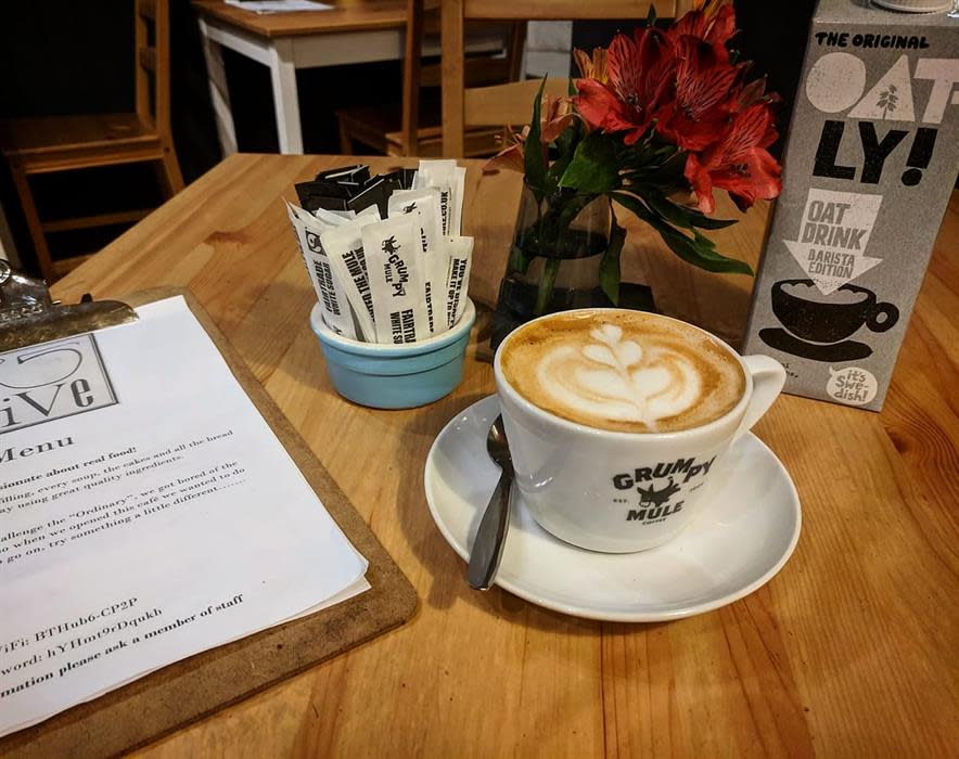 No 5 Cafe