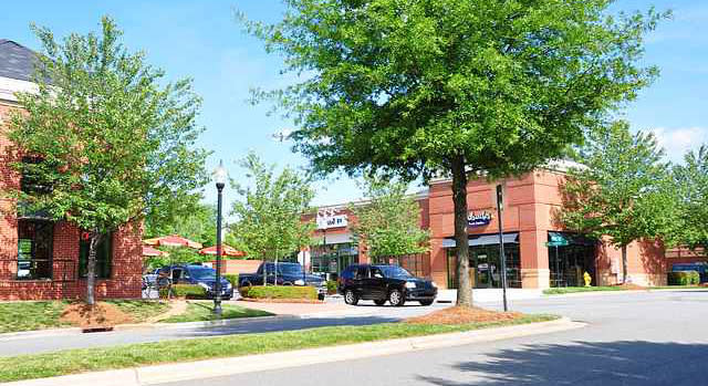 Rosedale Shopping Center | Huntersville, NC 28078