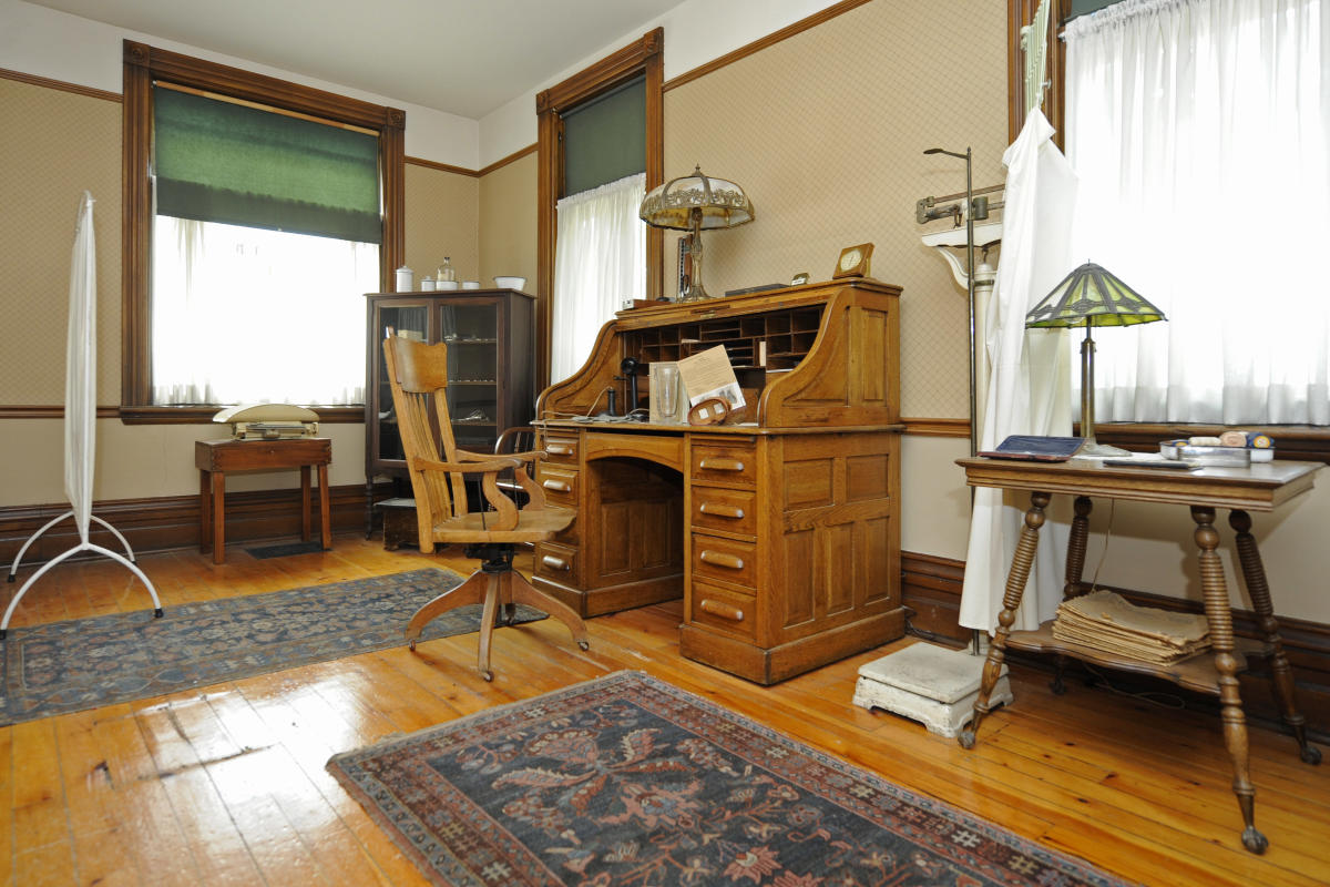 Banting House National Historic Site