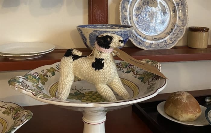 Nipper the Dog family trail